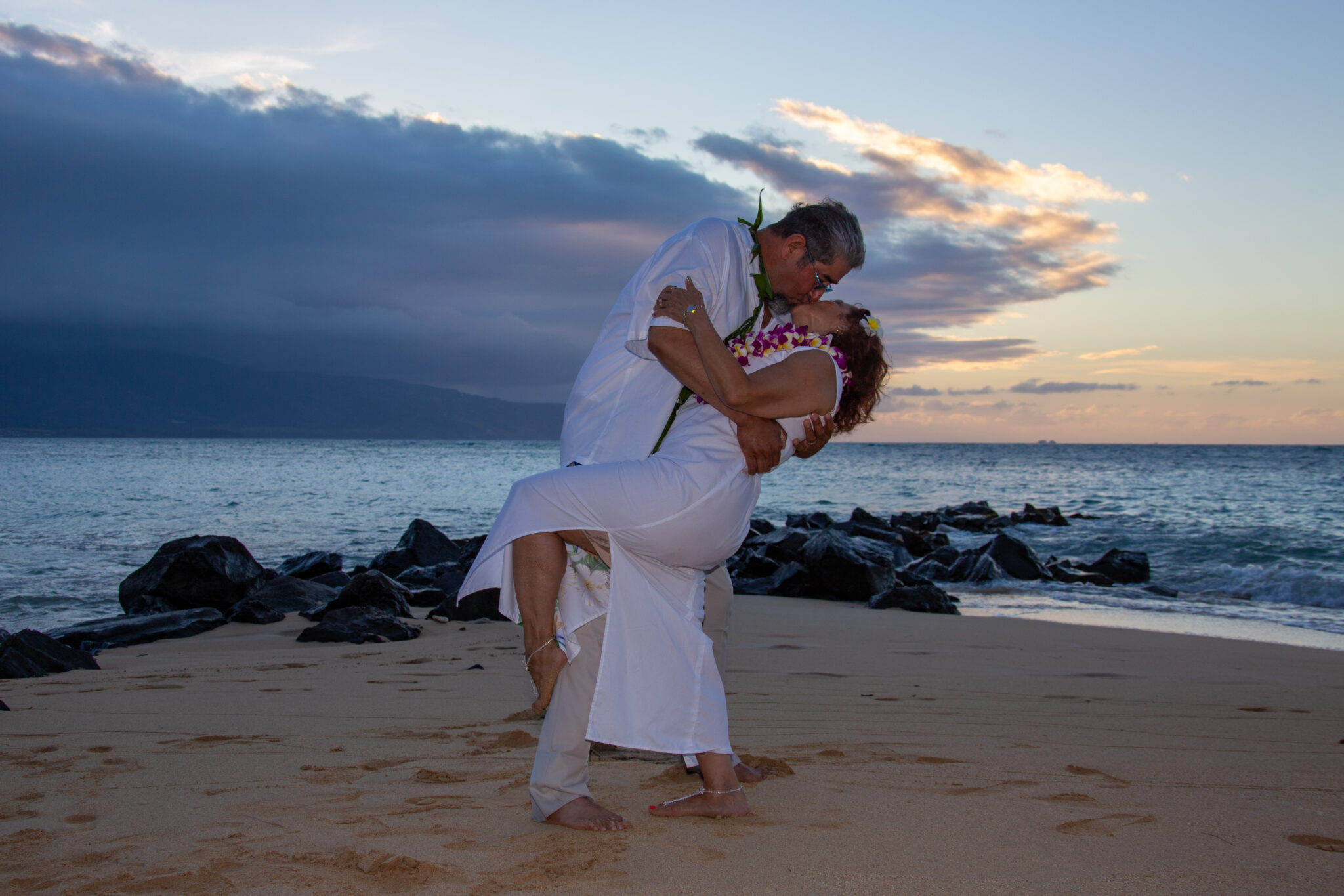 Get Your Marriage License - Maui Marrying Man